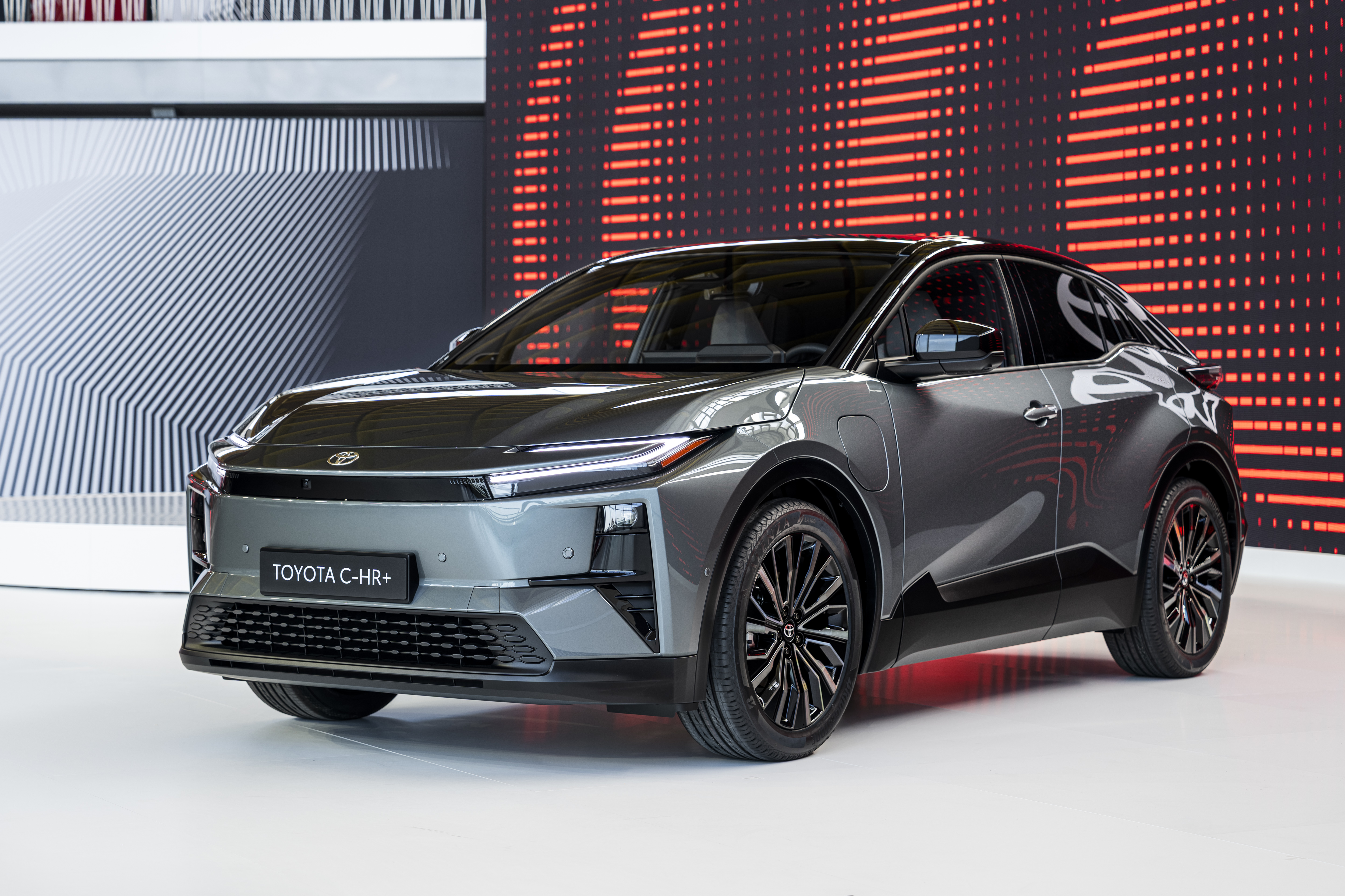 Toyota amplía su gama de modelos eléctricos de batería en los ...
