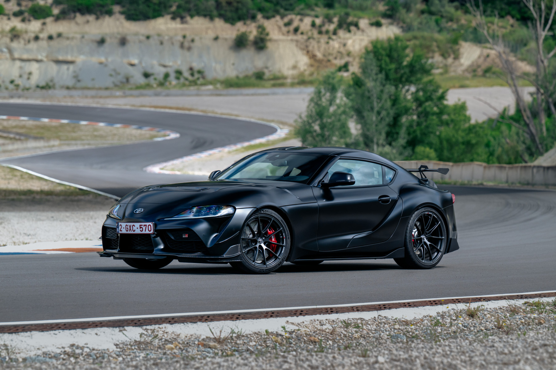 GR Supra oltre ogni limite con la A90 Final Edition e la Lightweight EVO