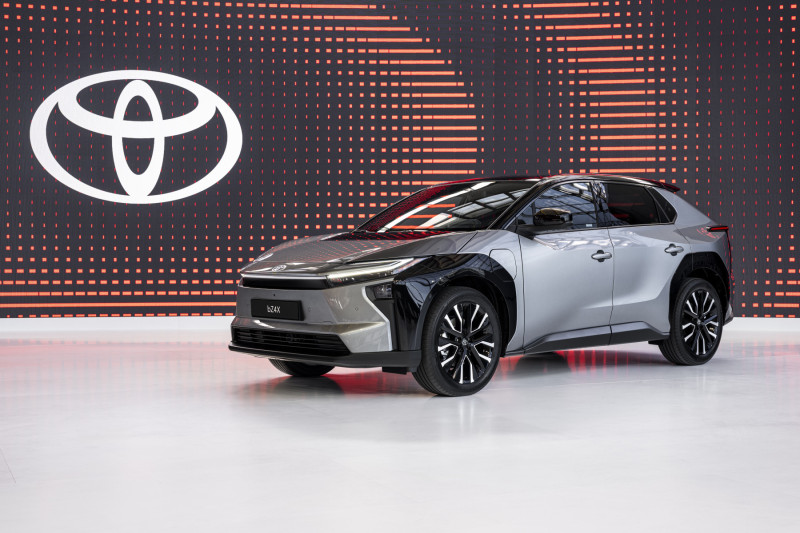 Toyota updates the battery-electric bZ4X for faster charging, more ...