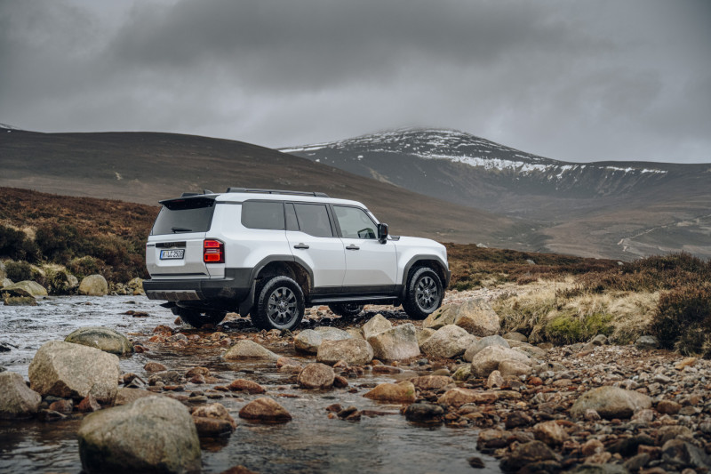A modern icon true to its roots: the all-new Toyota Land Cruiser