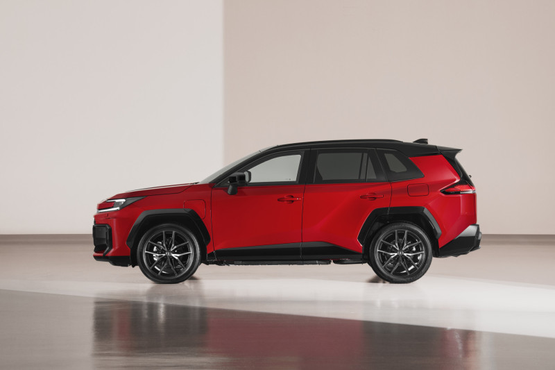All-new Toyota RAV4 makes worldwide debut