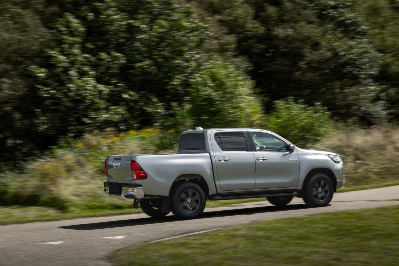 The new Toyota Hilux Hybrid 48V: uncompromised capabilities from the ...