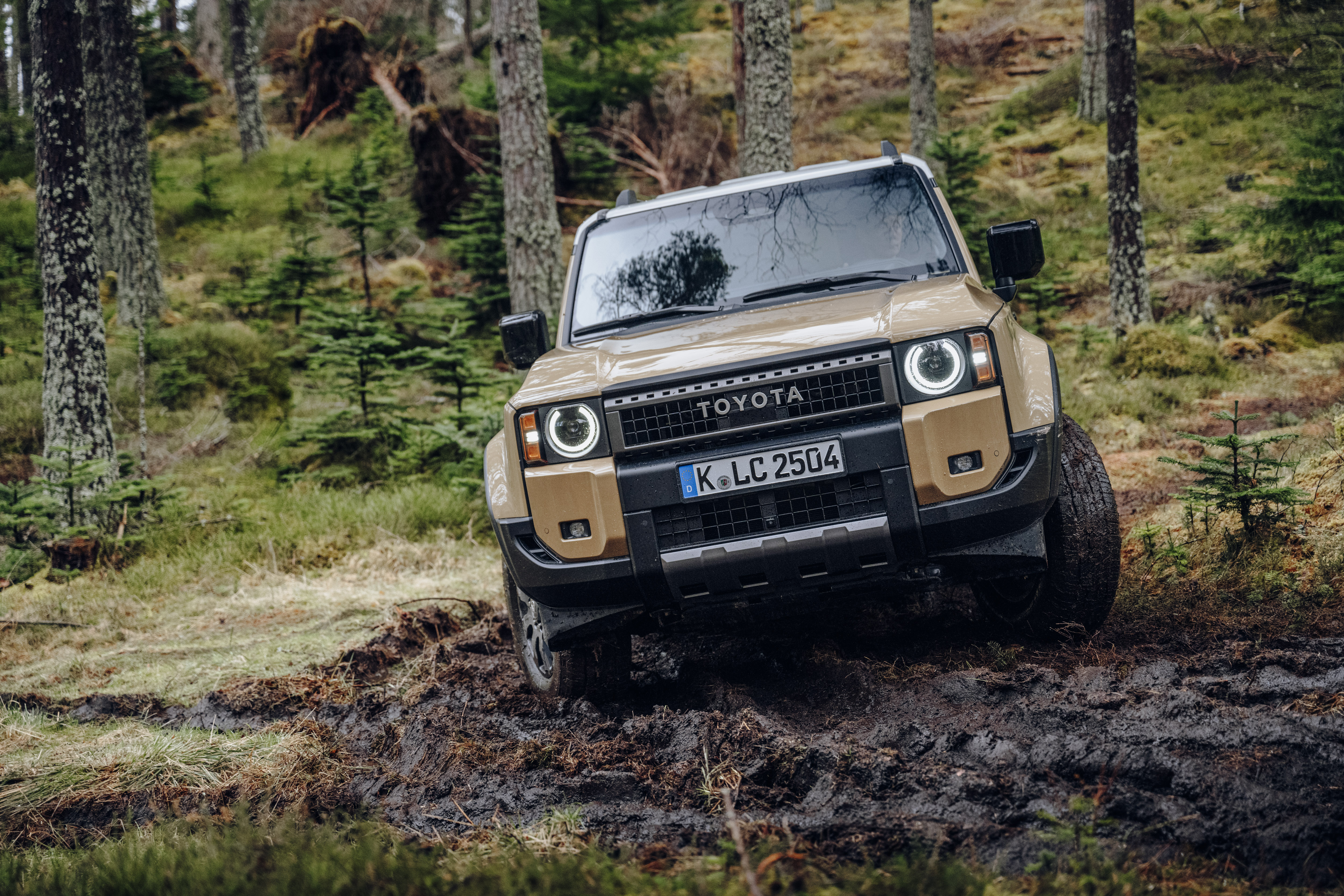 UN'ICONA MODERNA FEDELE ALLE SUE RADICI: IL NUOVO TOYOTA LAND CRUISER