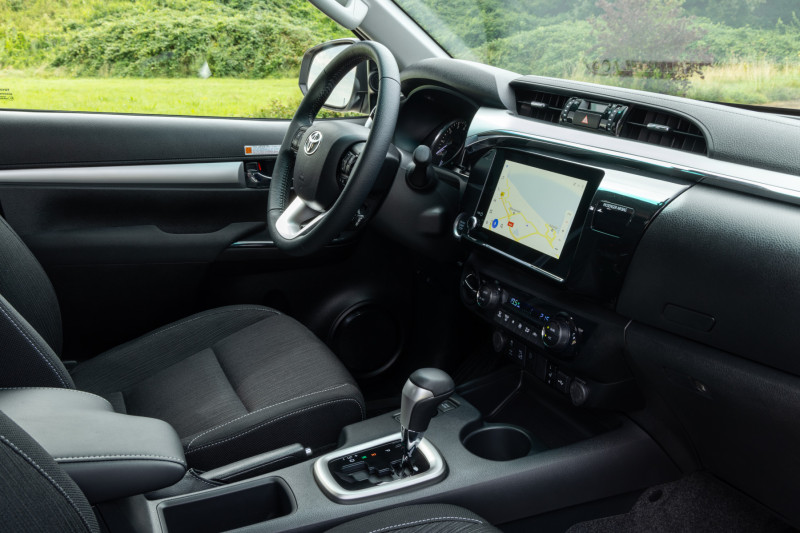 The new Toyota Hilux Hybrid 48V: uncompromised capabilities from the ...
