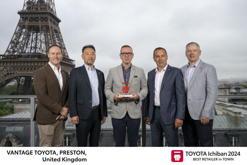 Toyota recognises its best European retailers