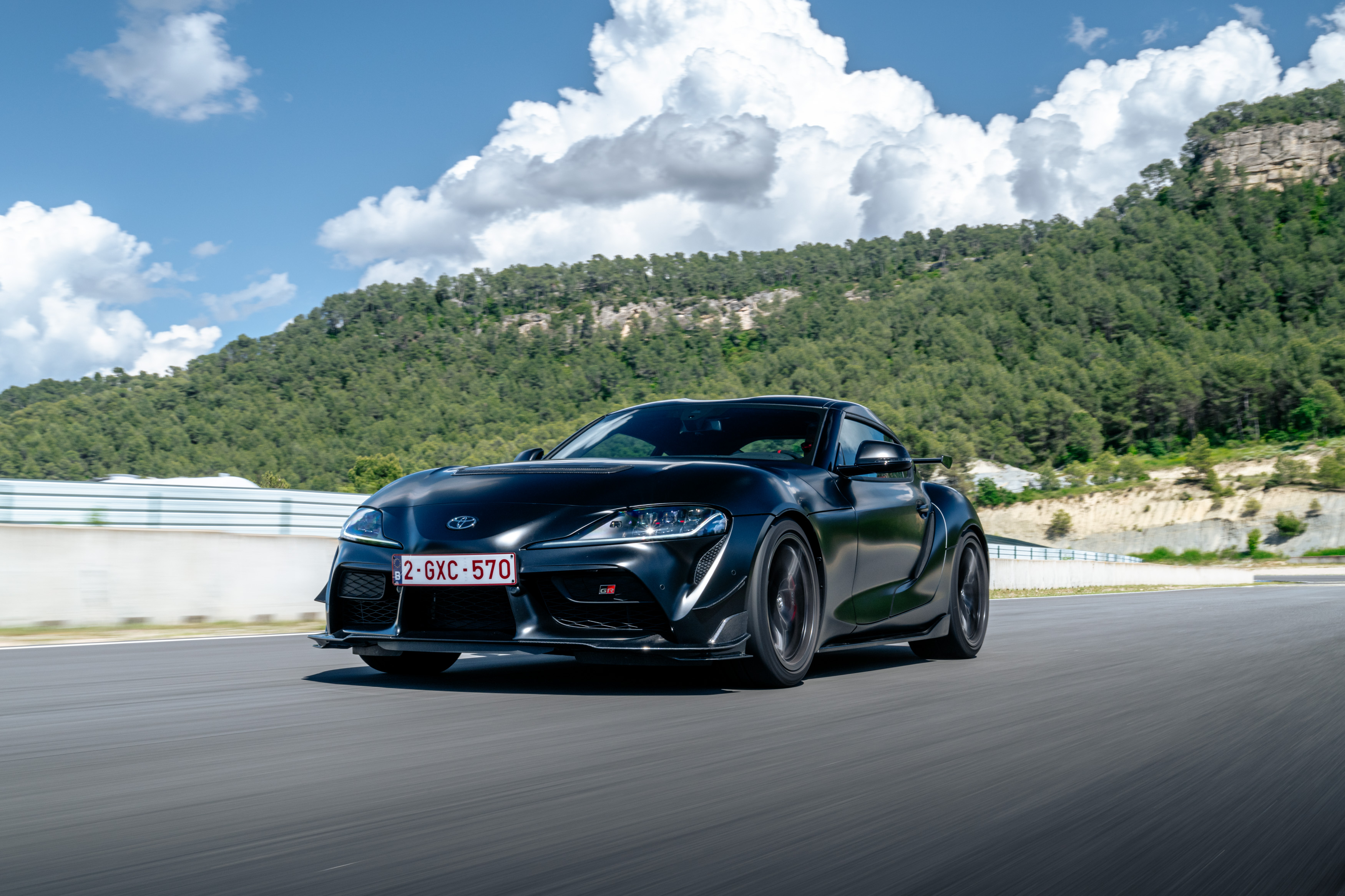 GR Supra oltre ogni limite con la A90 Final Edition e la Lightweight EVO