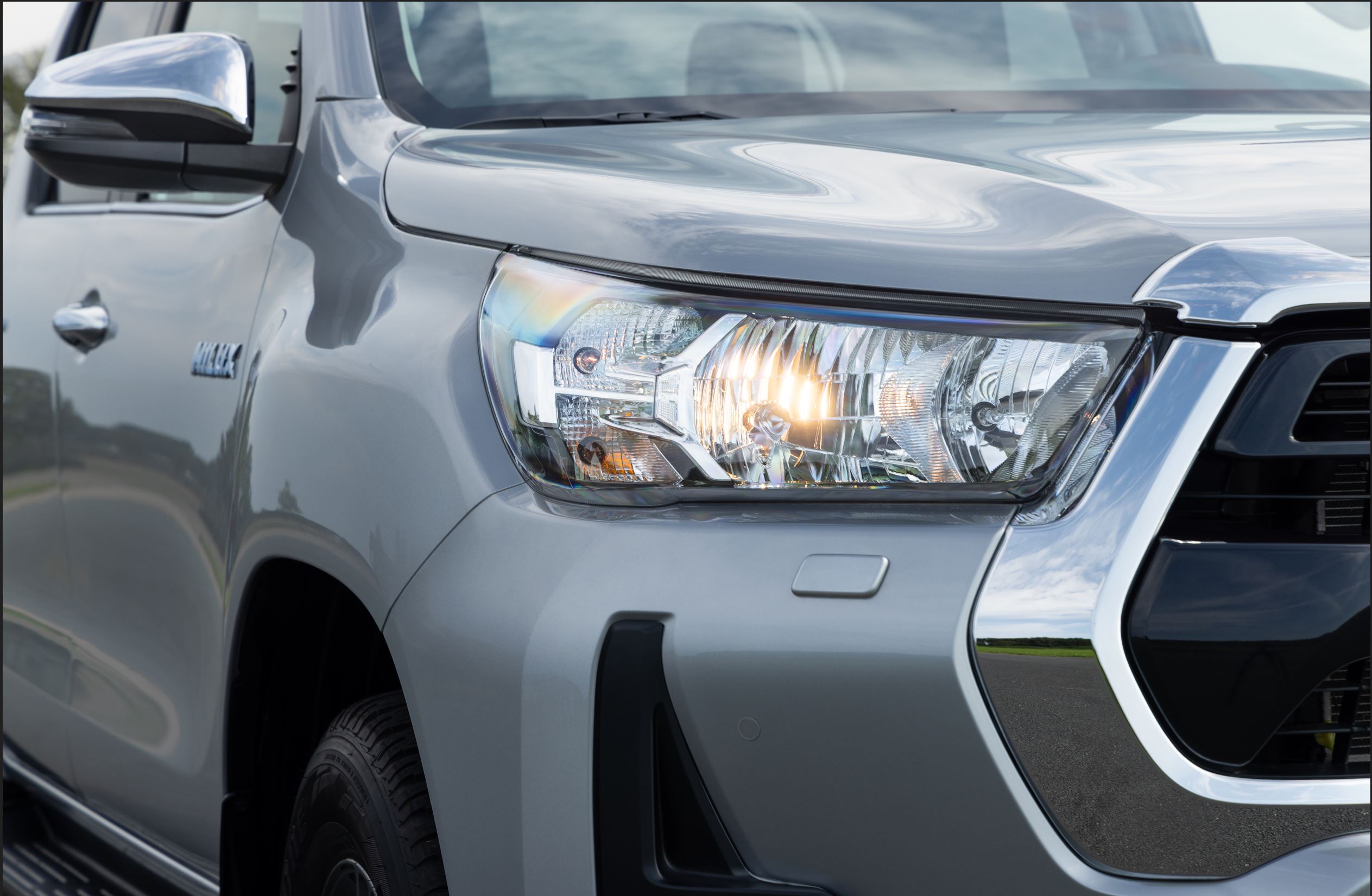 Toyota Hilux Mild Hybrid 48V | Toyota España