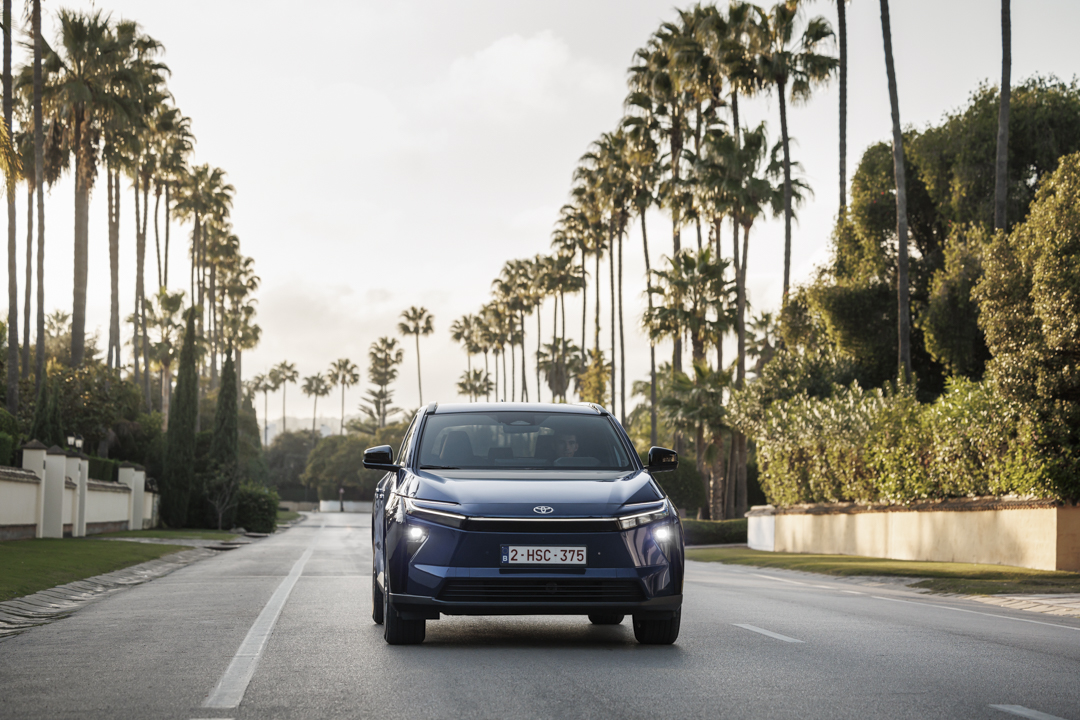 Nuevo Toyota bZ4X 2026: Precios y Gama
