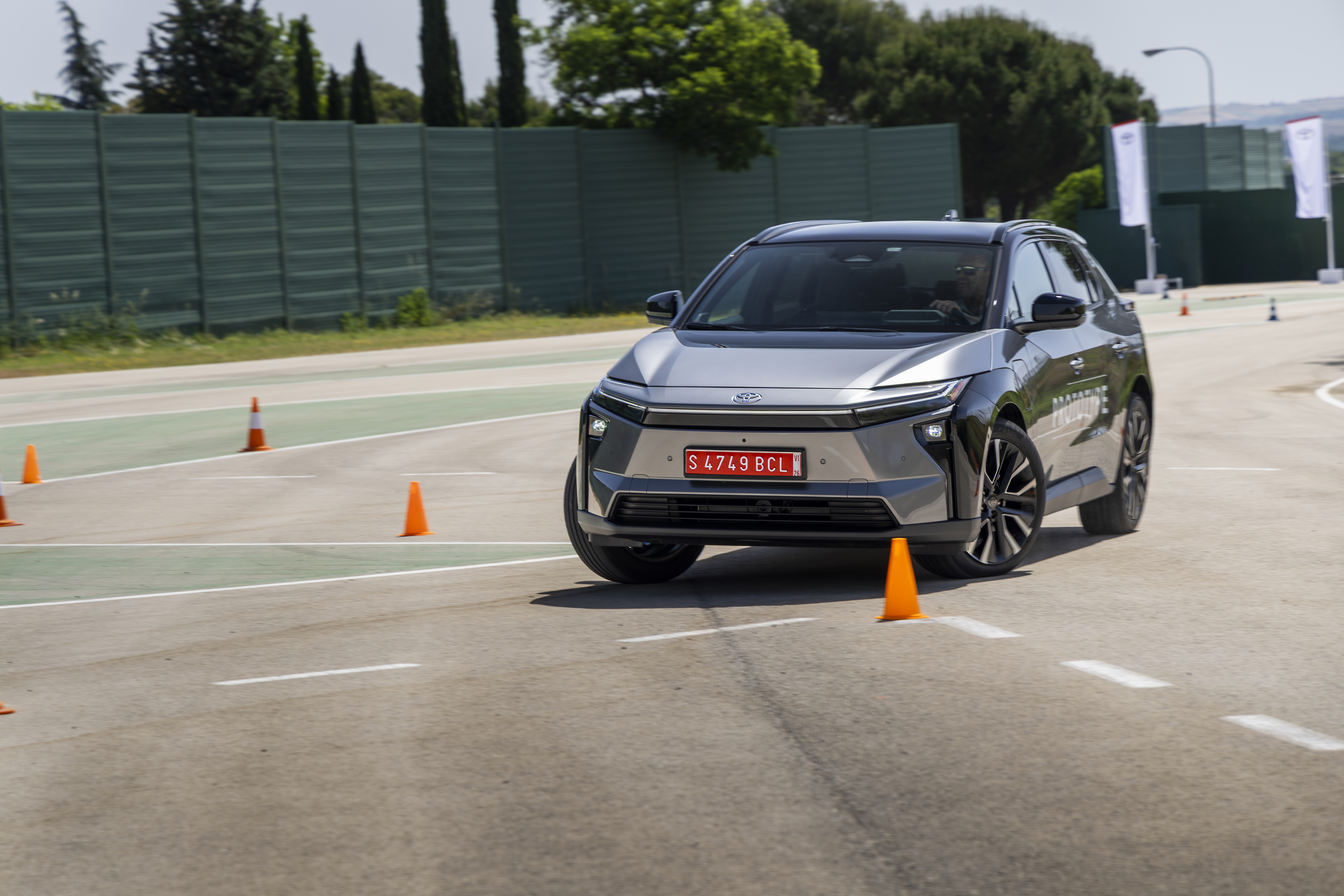 Premiers essais du Nouveau Toyota bZ4X