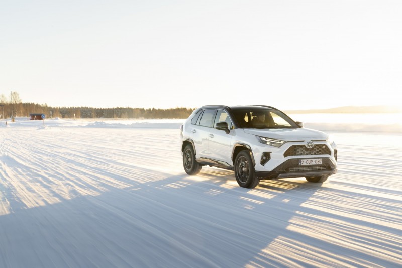 NUOVO TOYOTA RAV4 GR SPORT