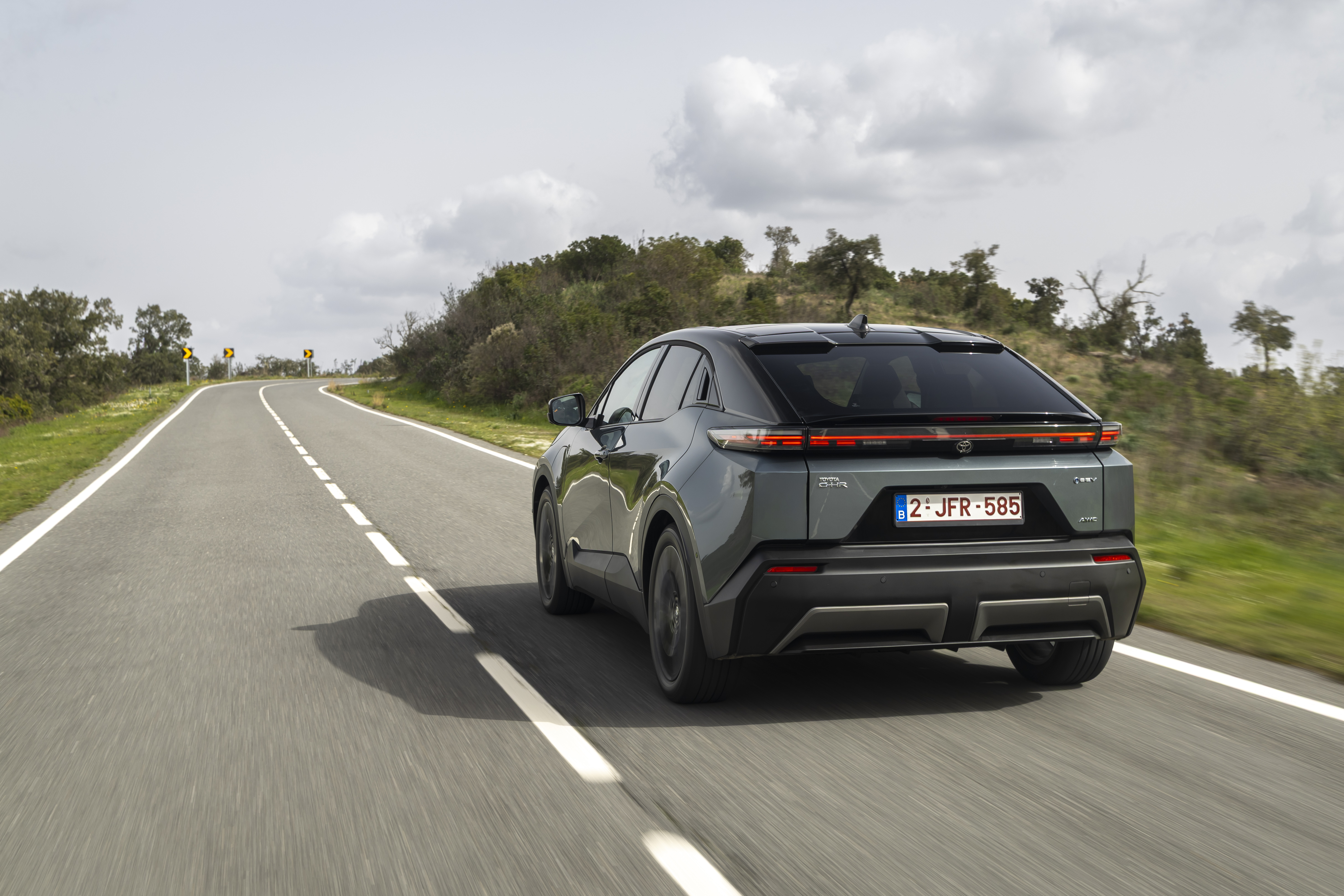 The all-new Toyota C−HR+: stand-out design and superior BEV credentials