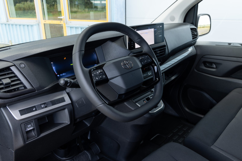 TOYOTA PROACE AND PROACE CITY RAISE THEIR GAME WITH ALL-ROUND ENHANCEMENTS