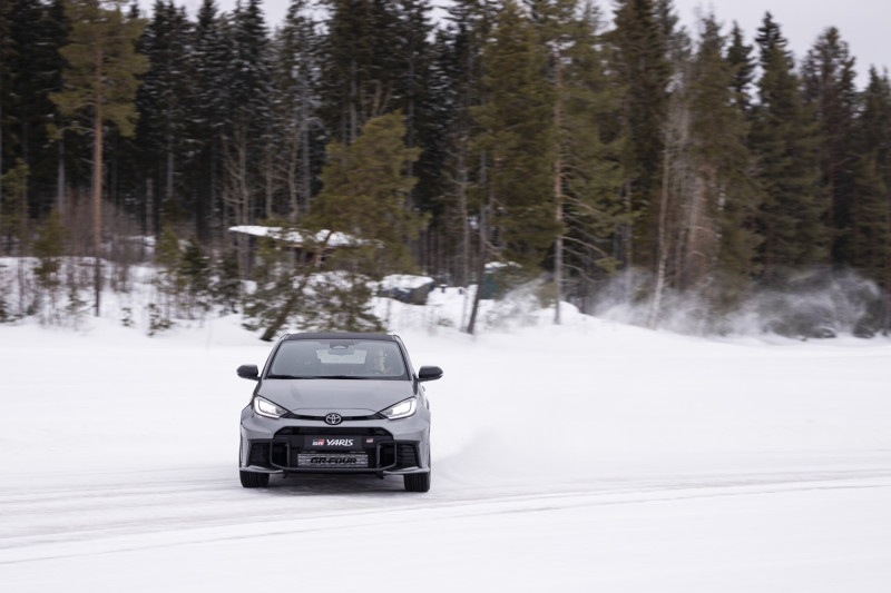 The new Toyota GR Yaris: a master of ice and snow