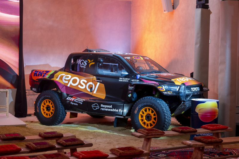 TOYOTA GAZOO Racing and Repsol unveil their teams for Dakar 2026