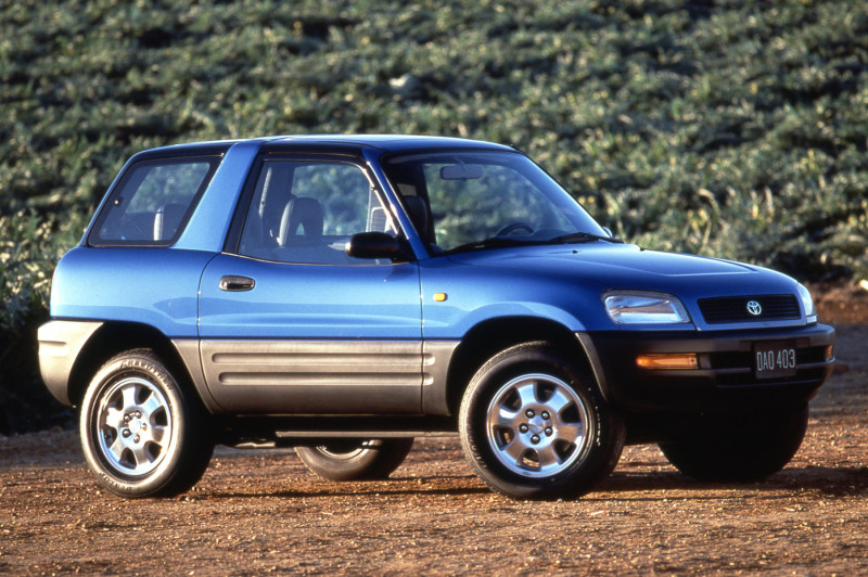 TOYOTA RAV4: PIONIERE DA 30 ANNI
