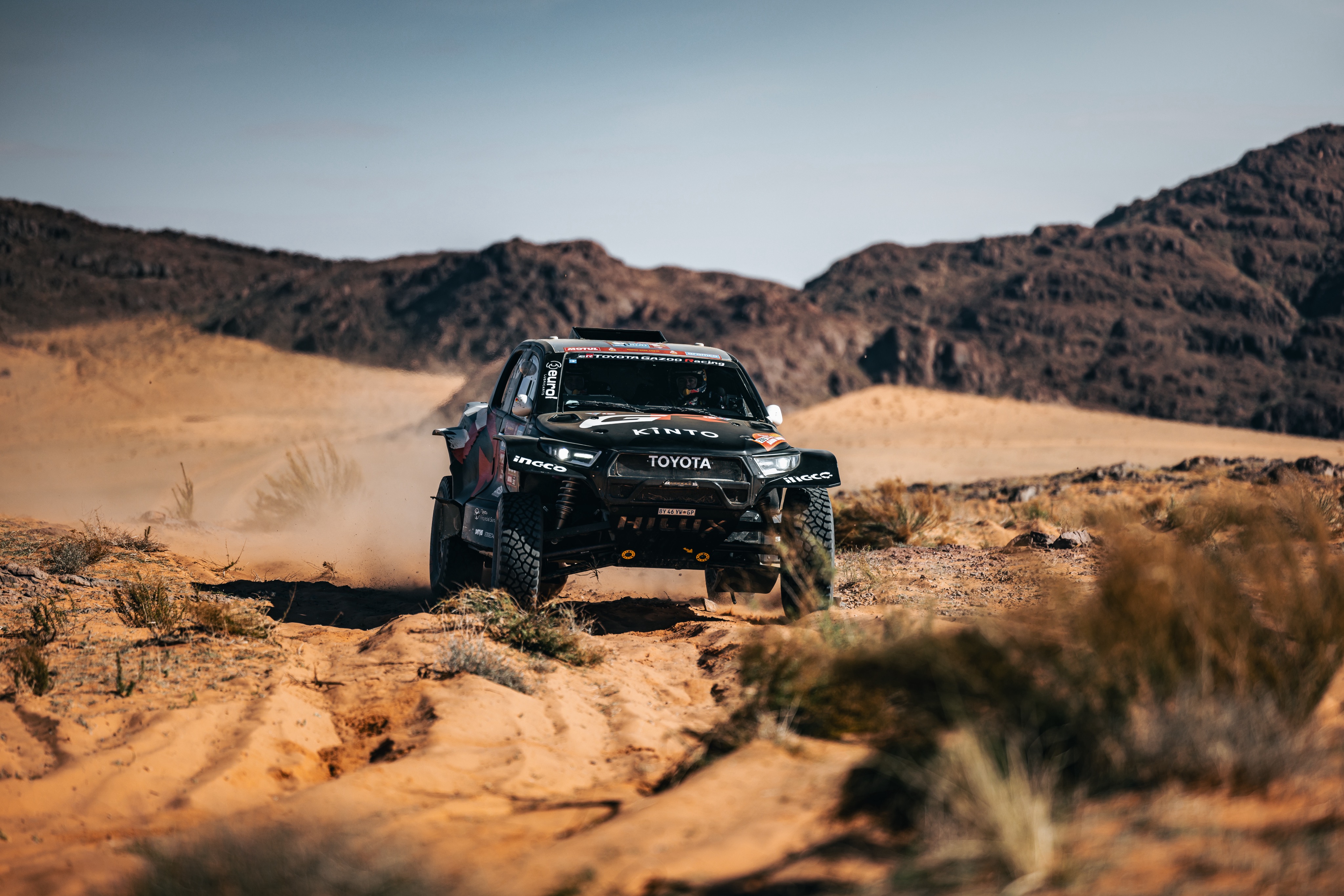 Mixed results for TOYOTA GAZOO Racing on Dakar Stage 9