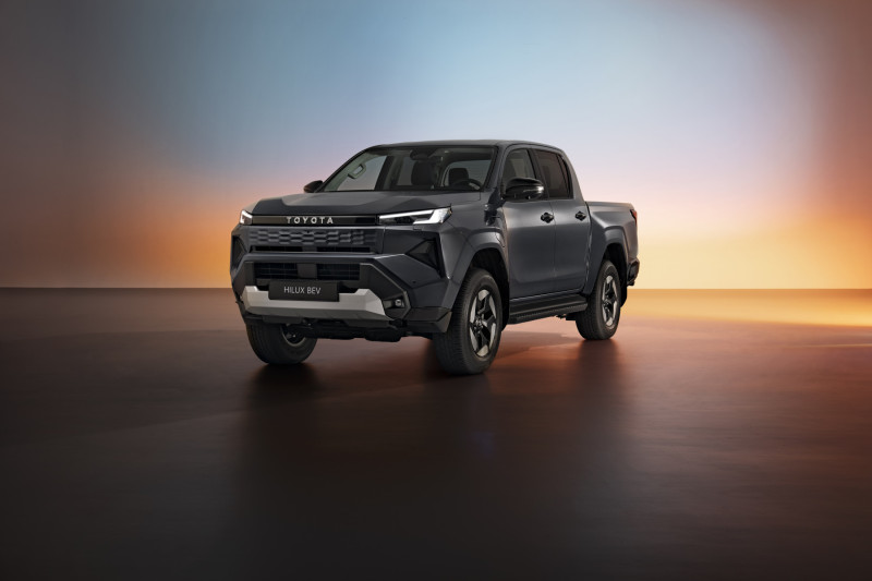 Toyota announces the all-new Hilux, including a first battery electric ...
