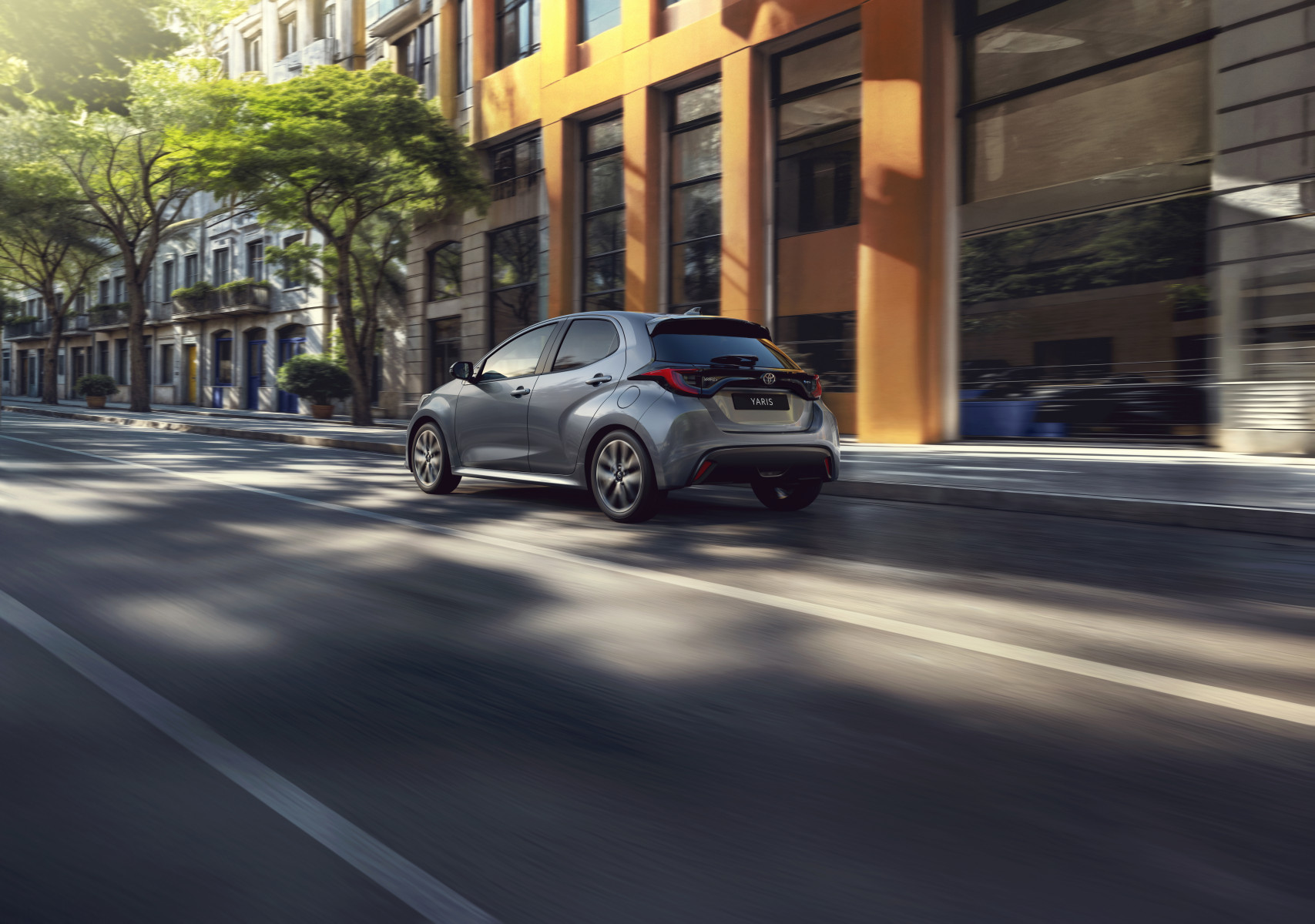 Yaris Hybride : la finition Design se réinvente avec un style et des ...