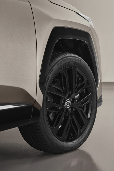 All-new Toyota RAV4 makes worldwide debut