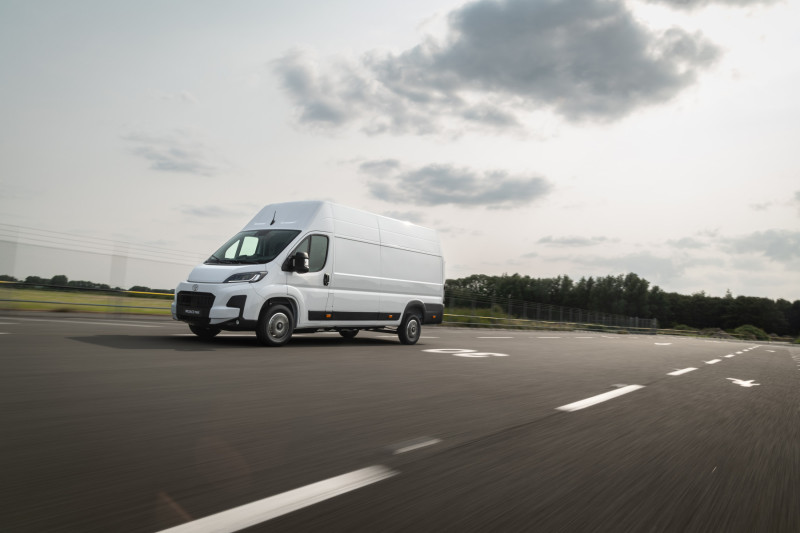 THE ALL-NEW TOYOTA PROACE MAX DELIVERS GREAT CHOICE AND VERSATILITY