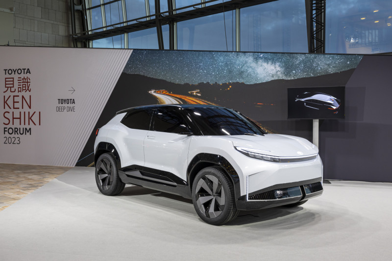 Toyota dévoile l’Urban SUV Concept qui préfigure un nouveau SUV compact 100% électrique pour l ...