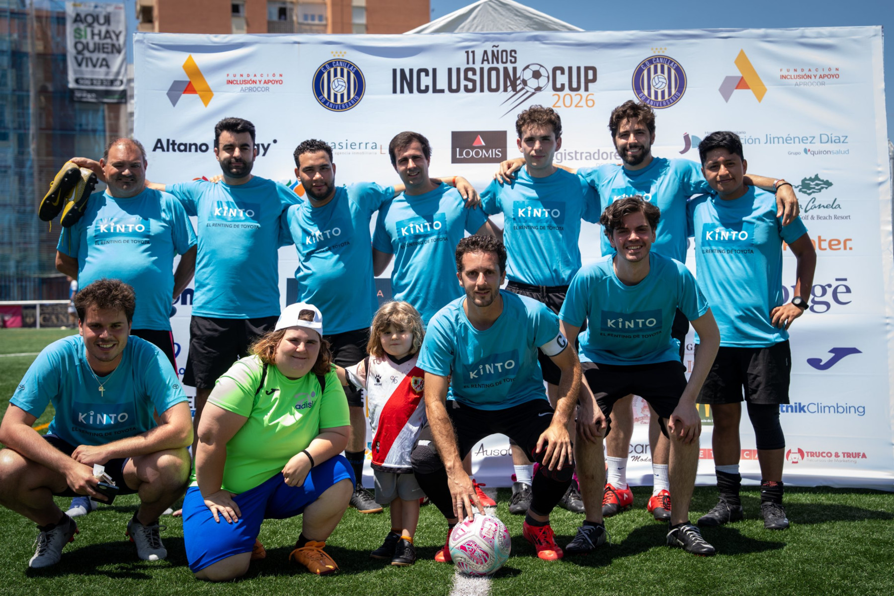 Toyota España celebra y marca goles por la inclusión apoyando la ...