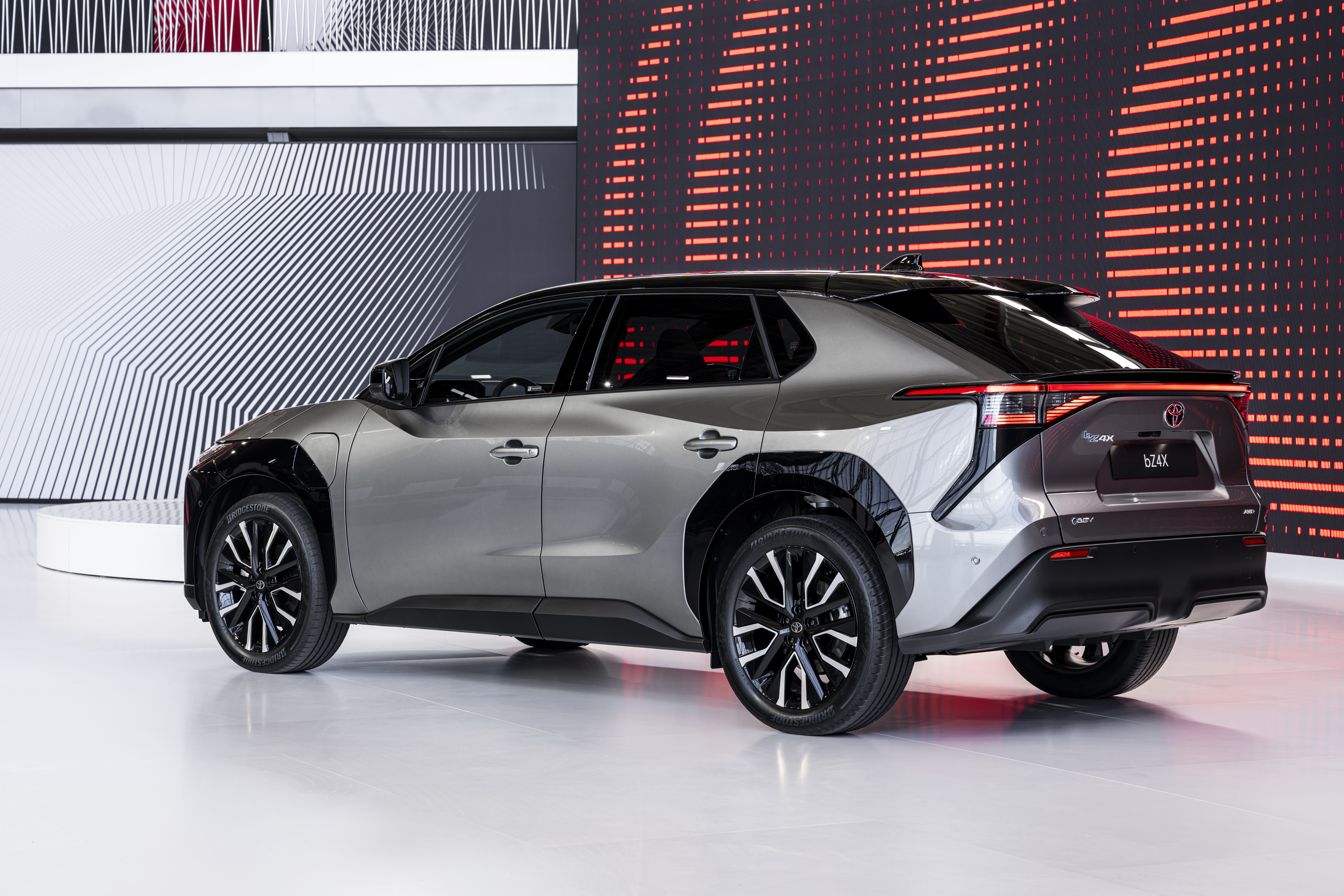 Toyota updates the battery-electric bZ4X for faster charging, more ...