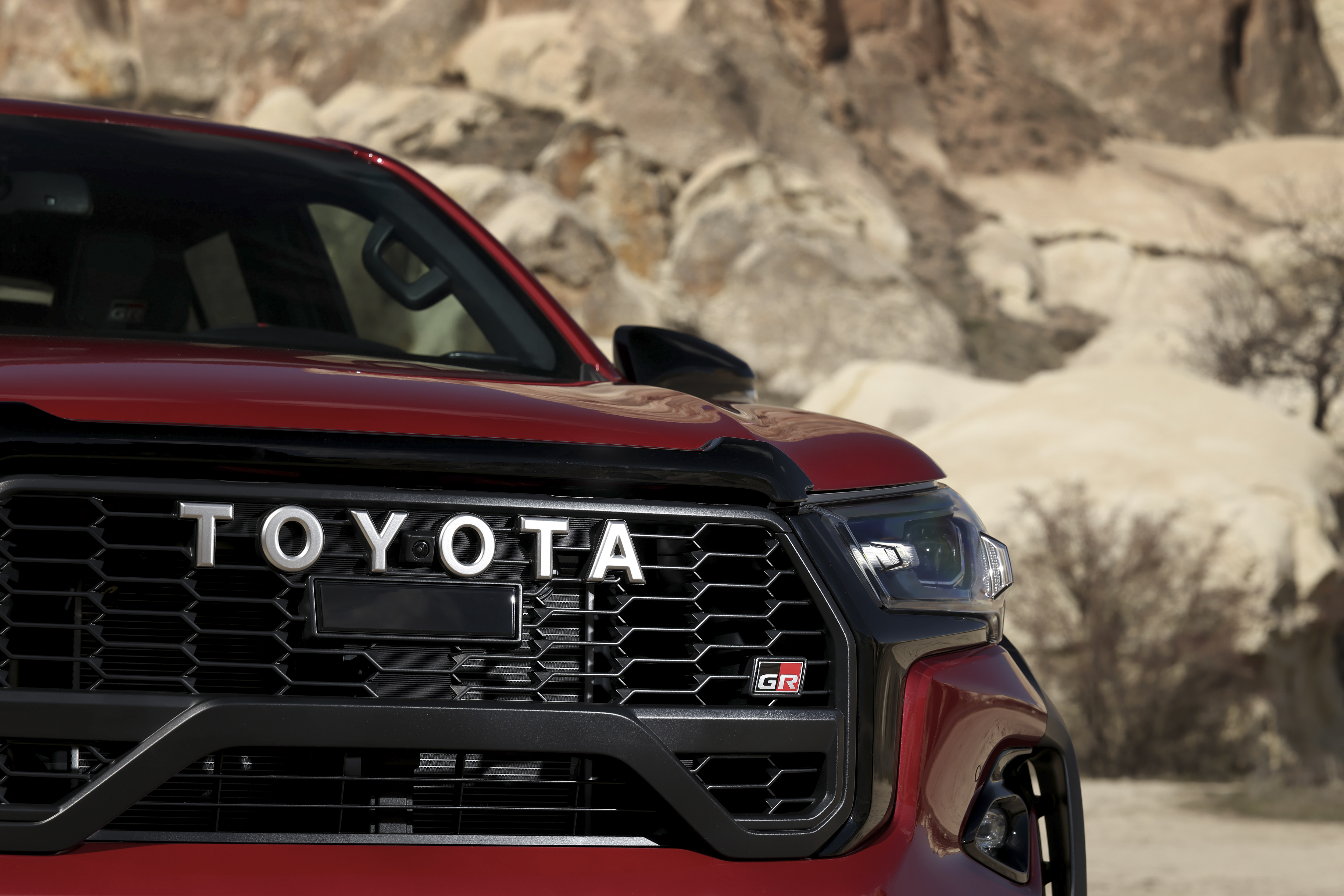 The legend grows: introducing the Toyota Hilux Hybrid 48v and GR SPORT II