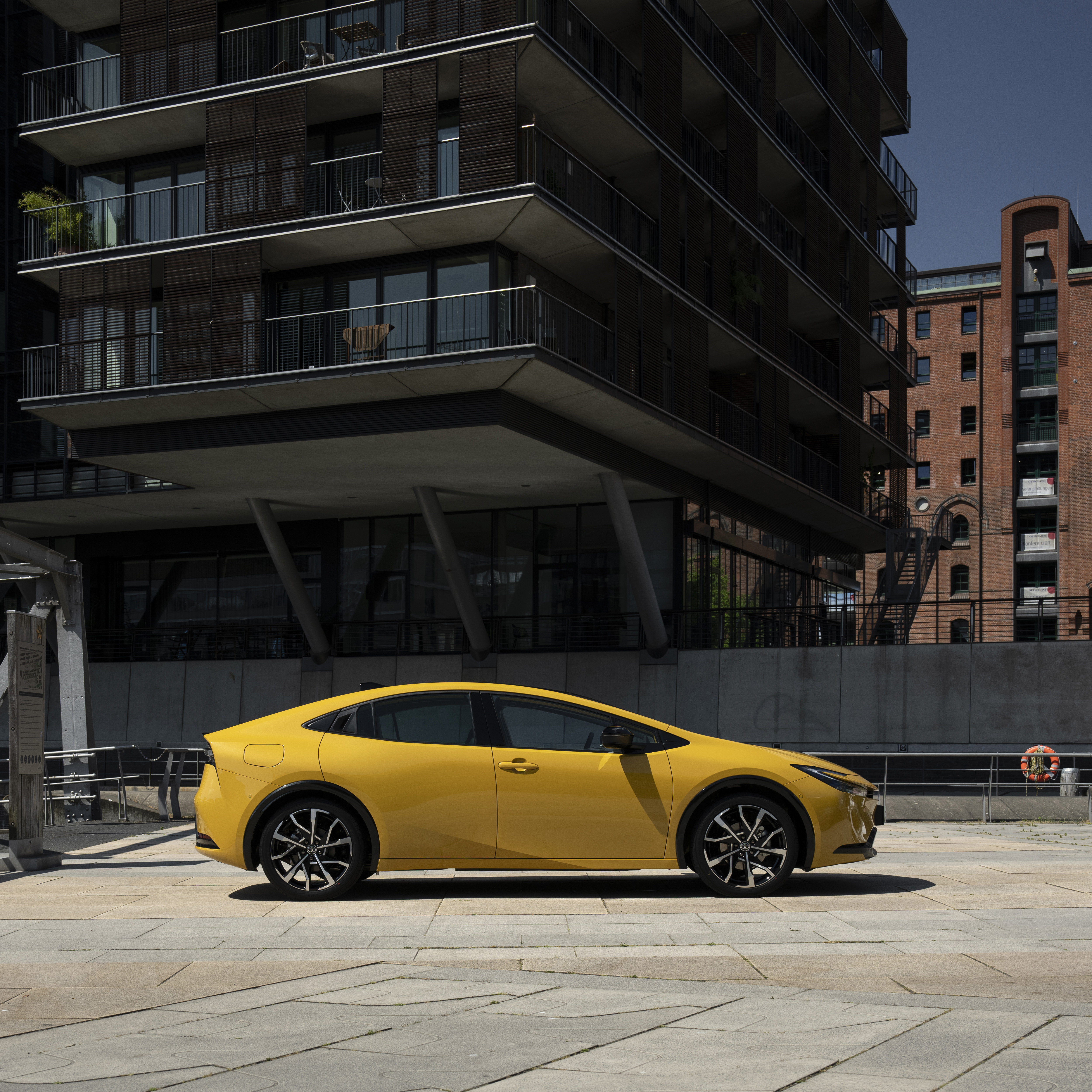 Nouvelle Toyota Prius hybride rechargeable