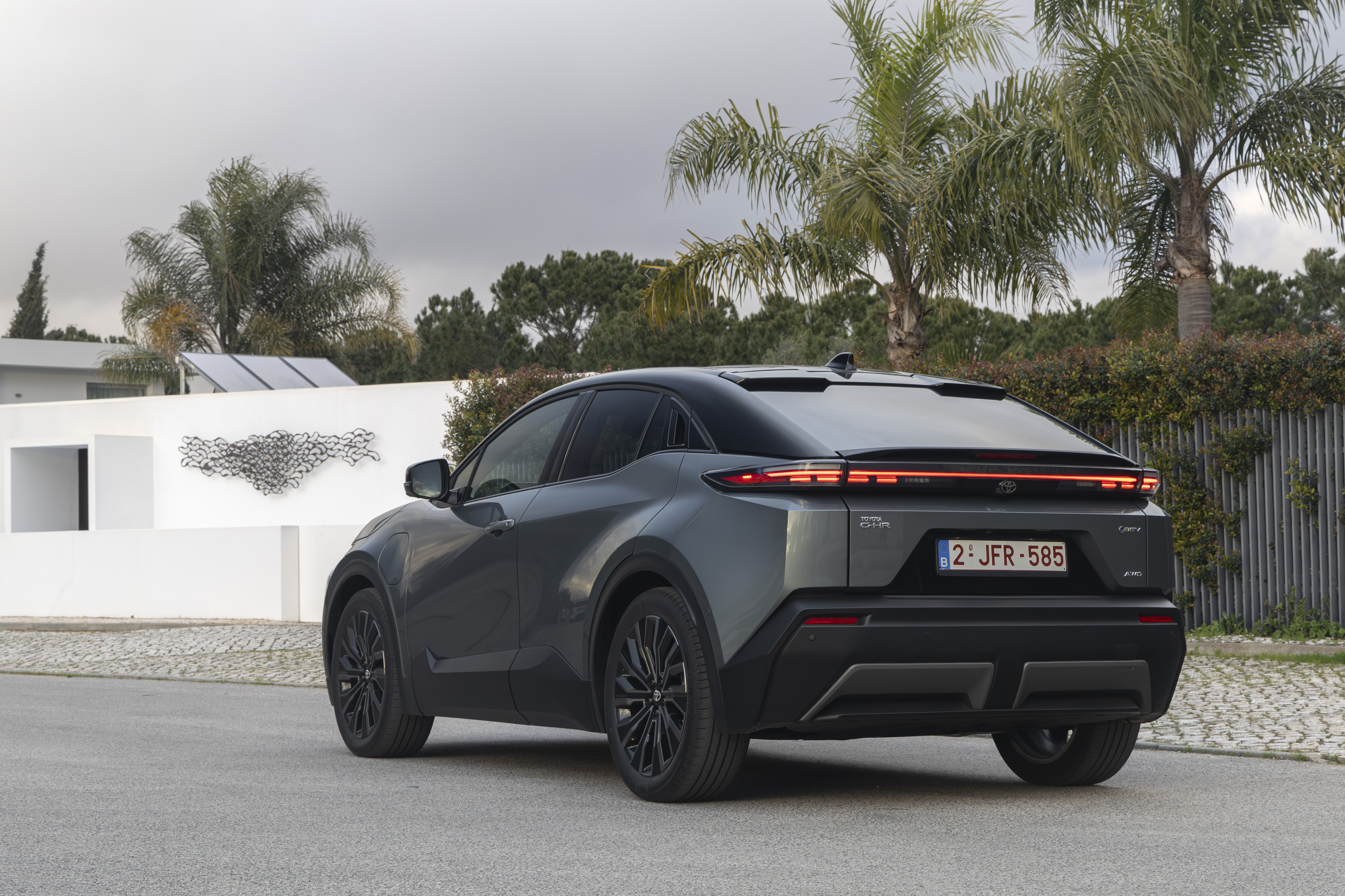 The all-new Toyota C−HR+: stand-out design and superior BEV credentials