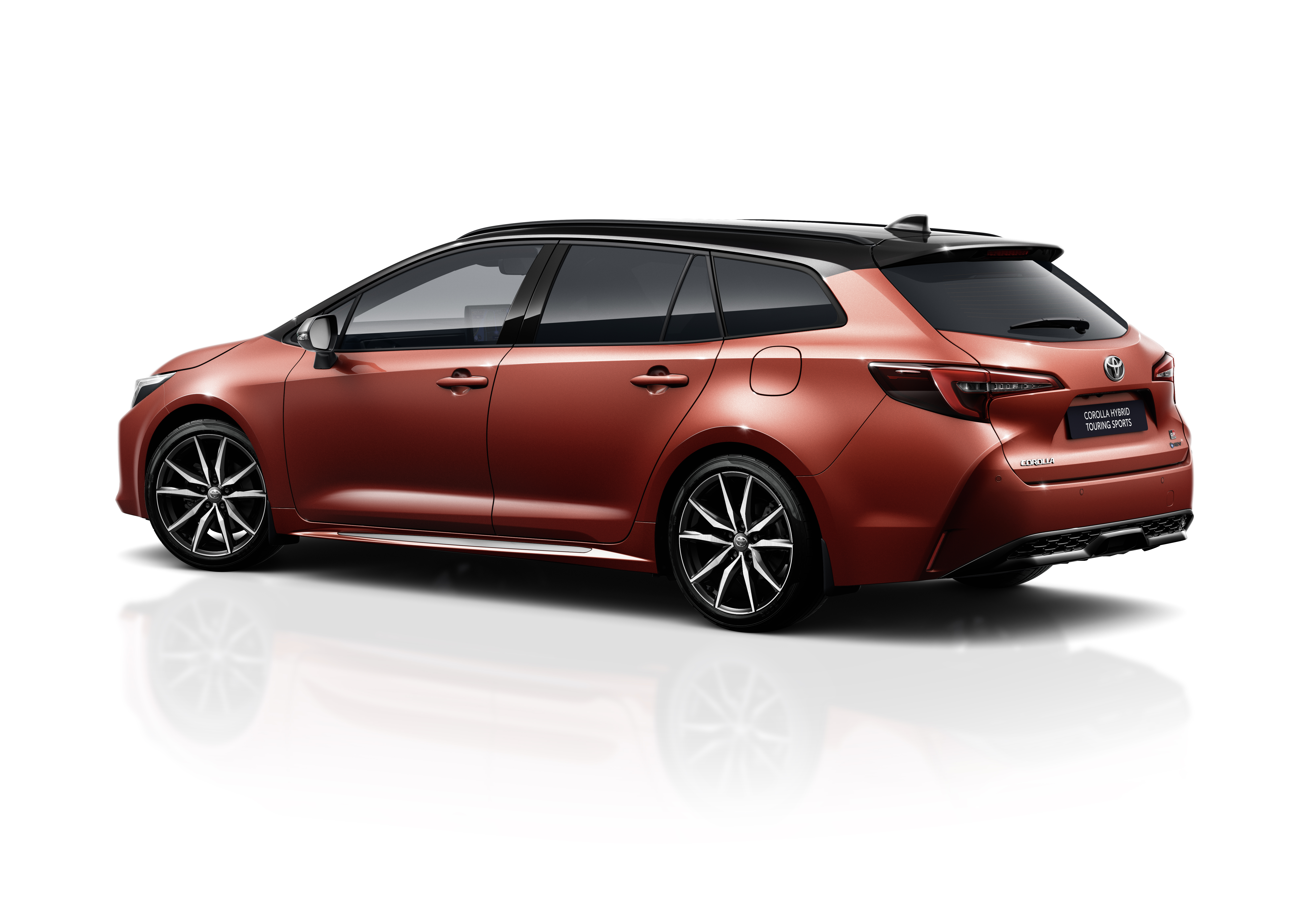 Toyota Corolla: new features introduced for the 2025 Hatchback, Touring ...