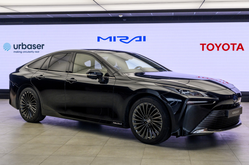 Toyota España entrega a Urbaser su nuevo Toyota Mirai de 2ª generación
