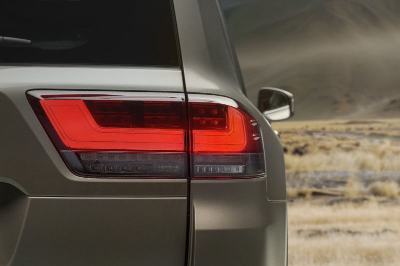 Toyota Land Cruiser 300 Performance Hybrid: Power without compromises