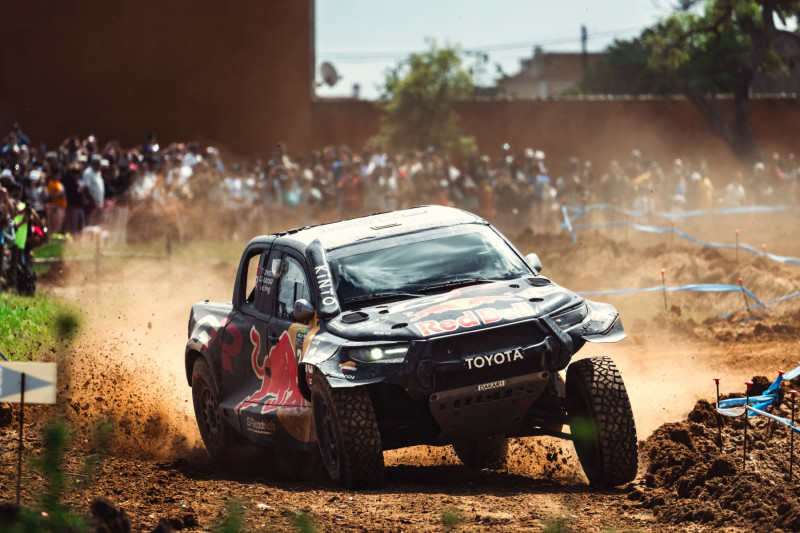 Victory on final stage of Rally-Raid Portugal for Lucas and Armand