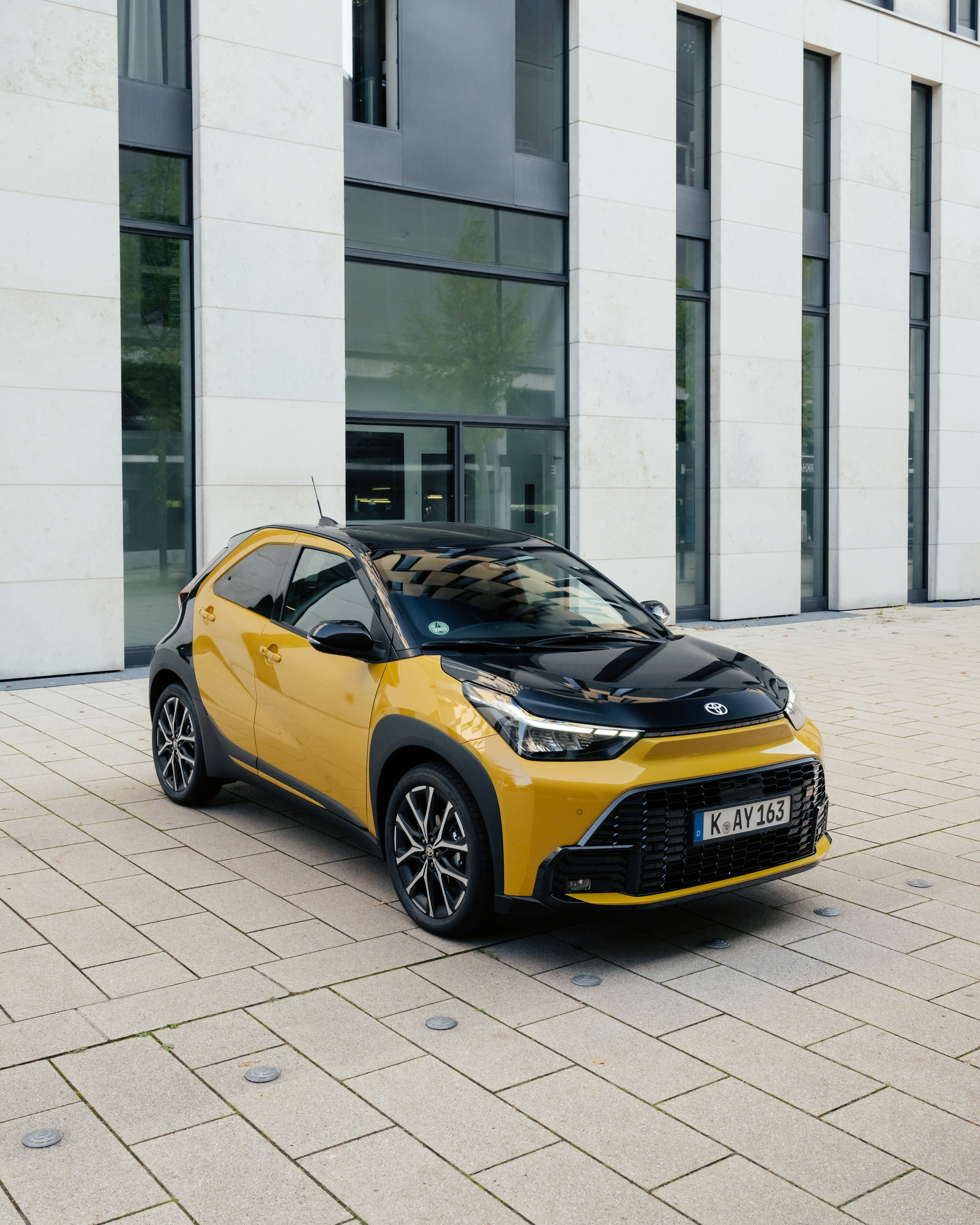 Nouvelle Toyota Aygo X : la première hybride du segment A associe ...