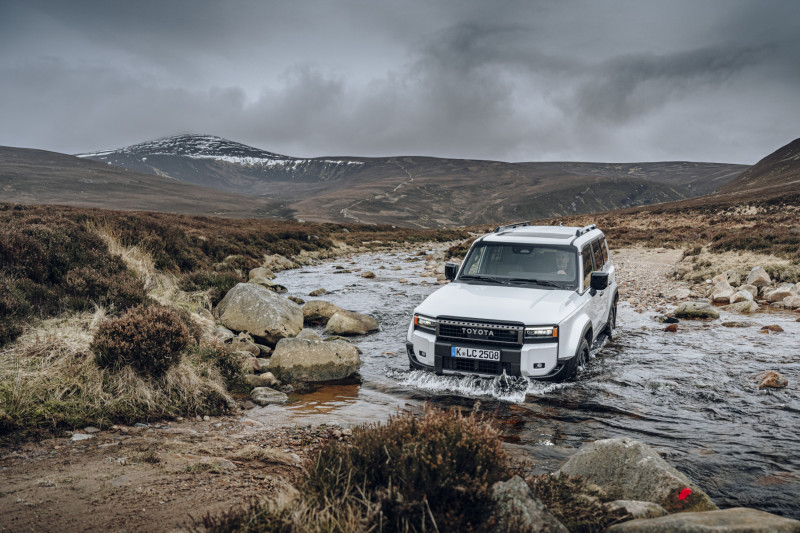A modern icon true to its roots: the all-new Toyota Land Cruiser