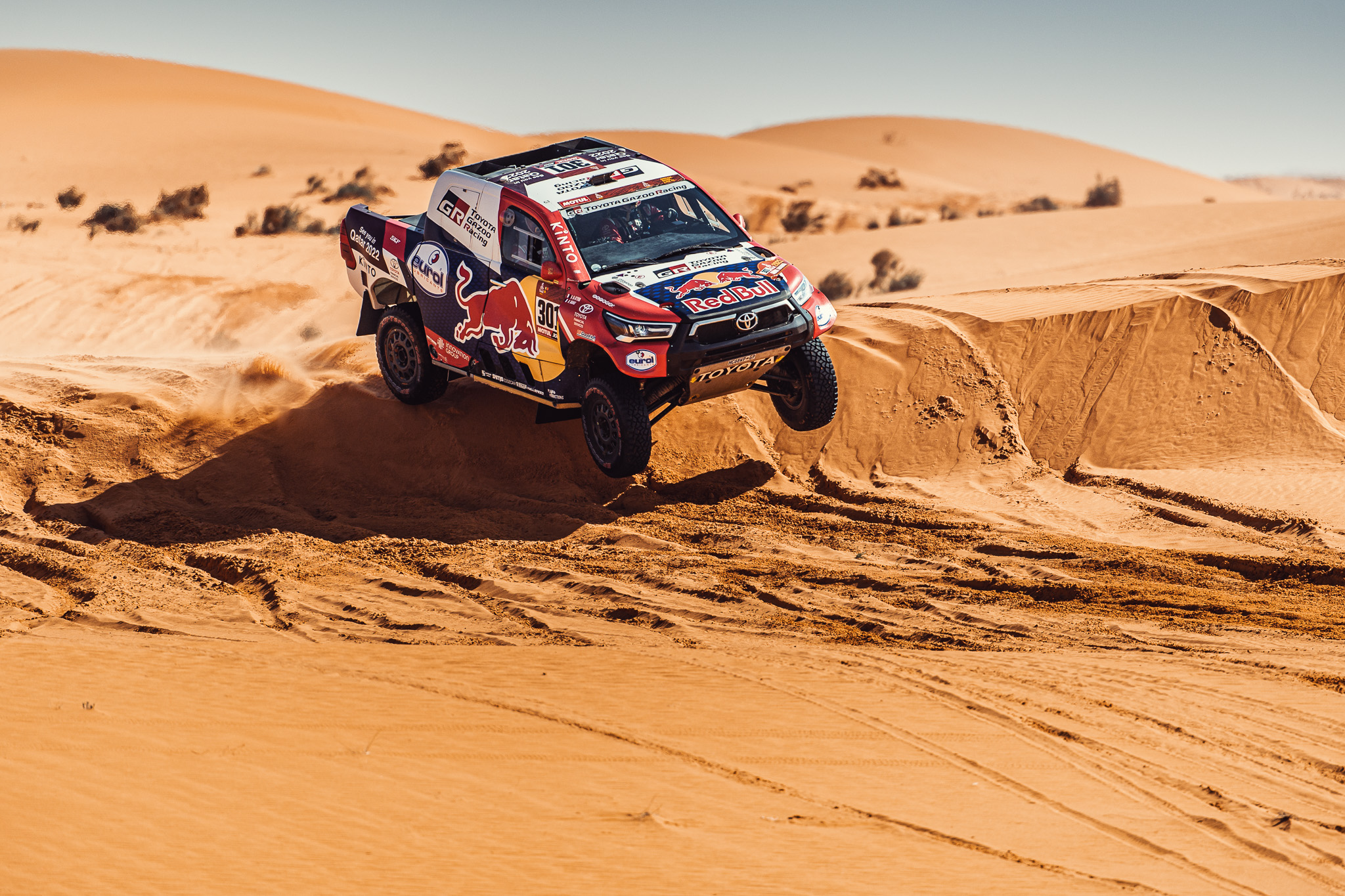 TOYOTA GAZOO Racing consolidates position as Dakar 2021 reaches mid-point