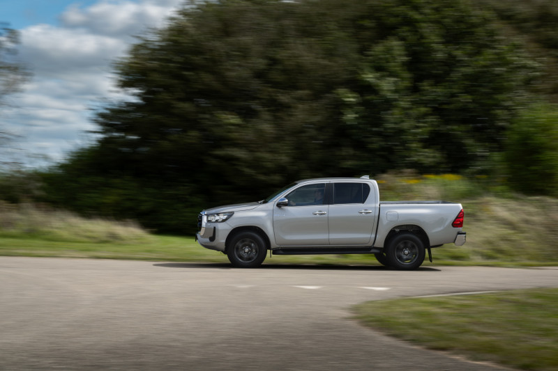 The new Toyota Hilux Hybrid 48V: uncompromised capabilities from the perfect business partner