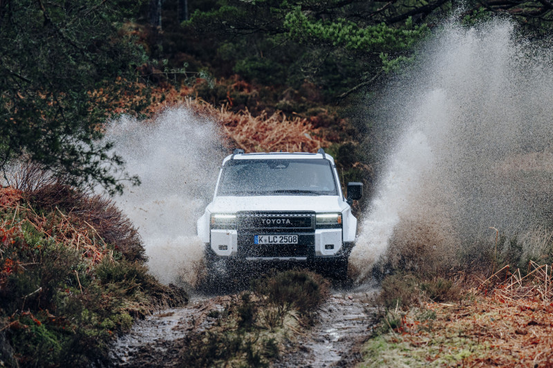 A modern icon true to its roots: the all-new Toyota Land Cruiser