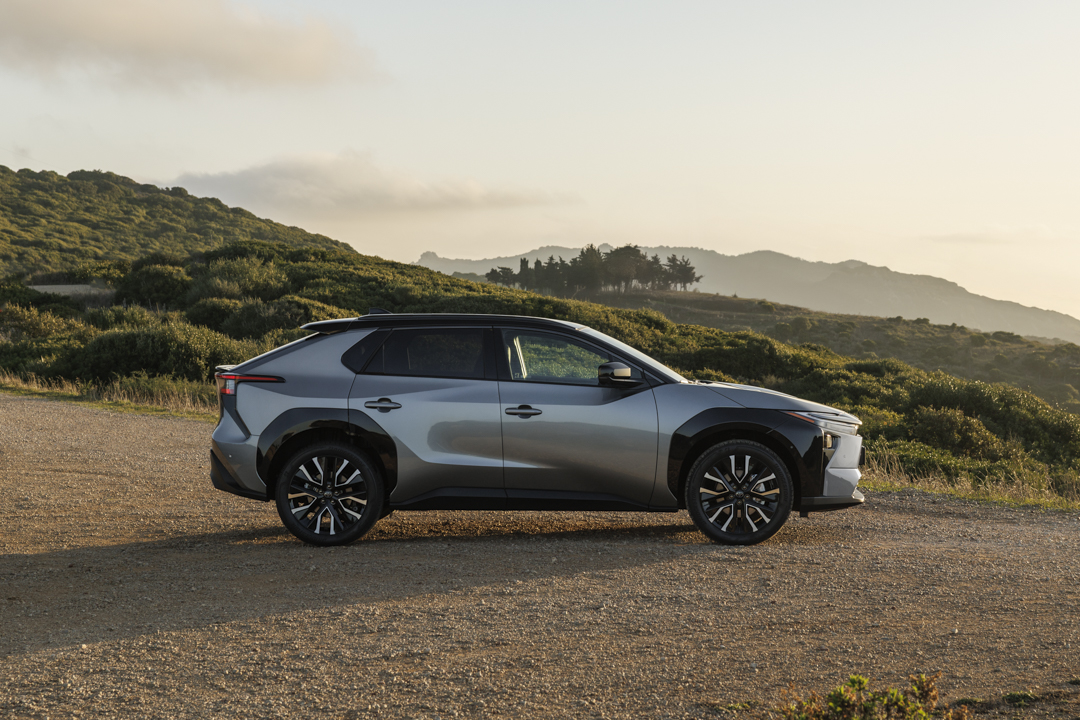 Nuevo Toyota bZ4X 2026: Precios y Gama