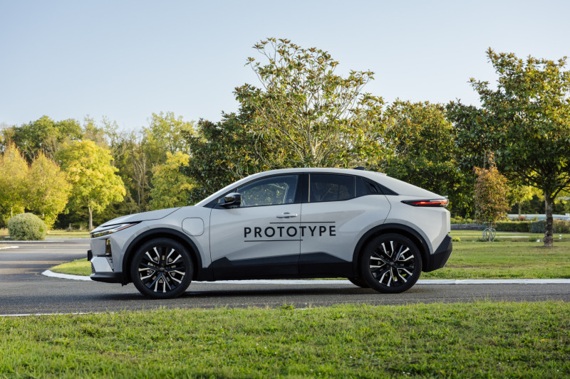 Premiers essais du nouveau Toyota C-HR+ 100 % électrique
