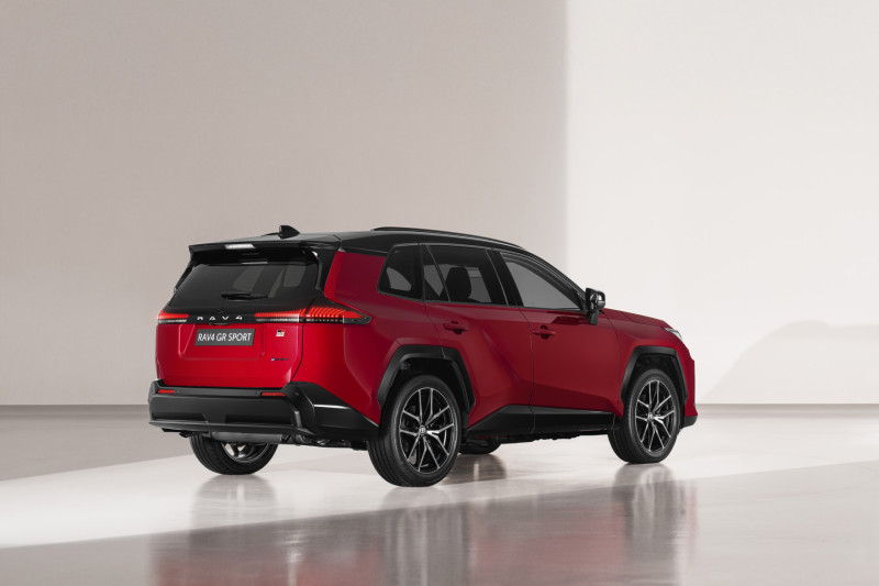 All-new Toyota RAV4 makes worldwide debut