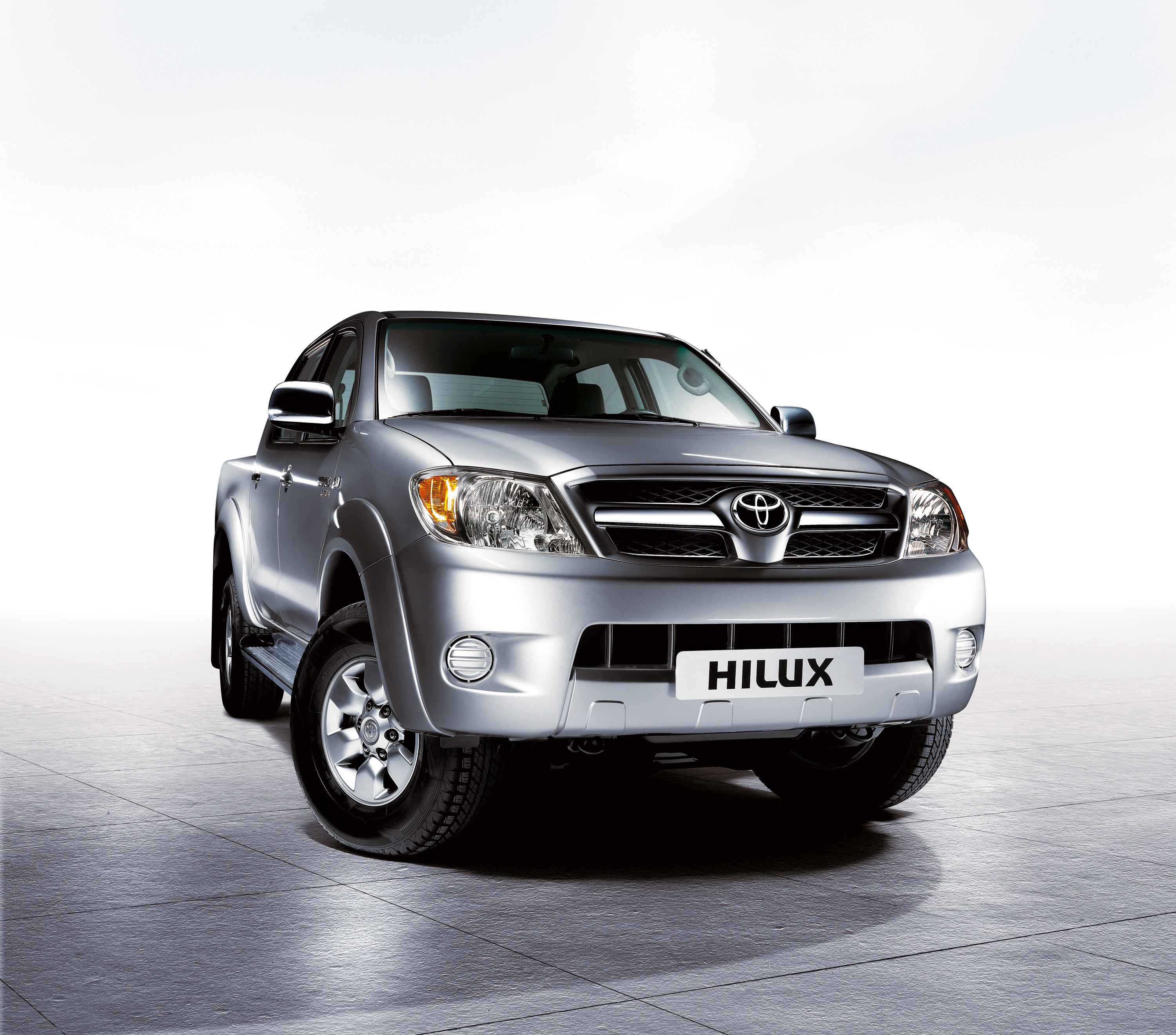 2005 Toyota Hilux