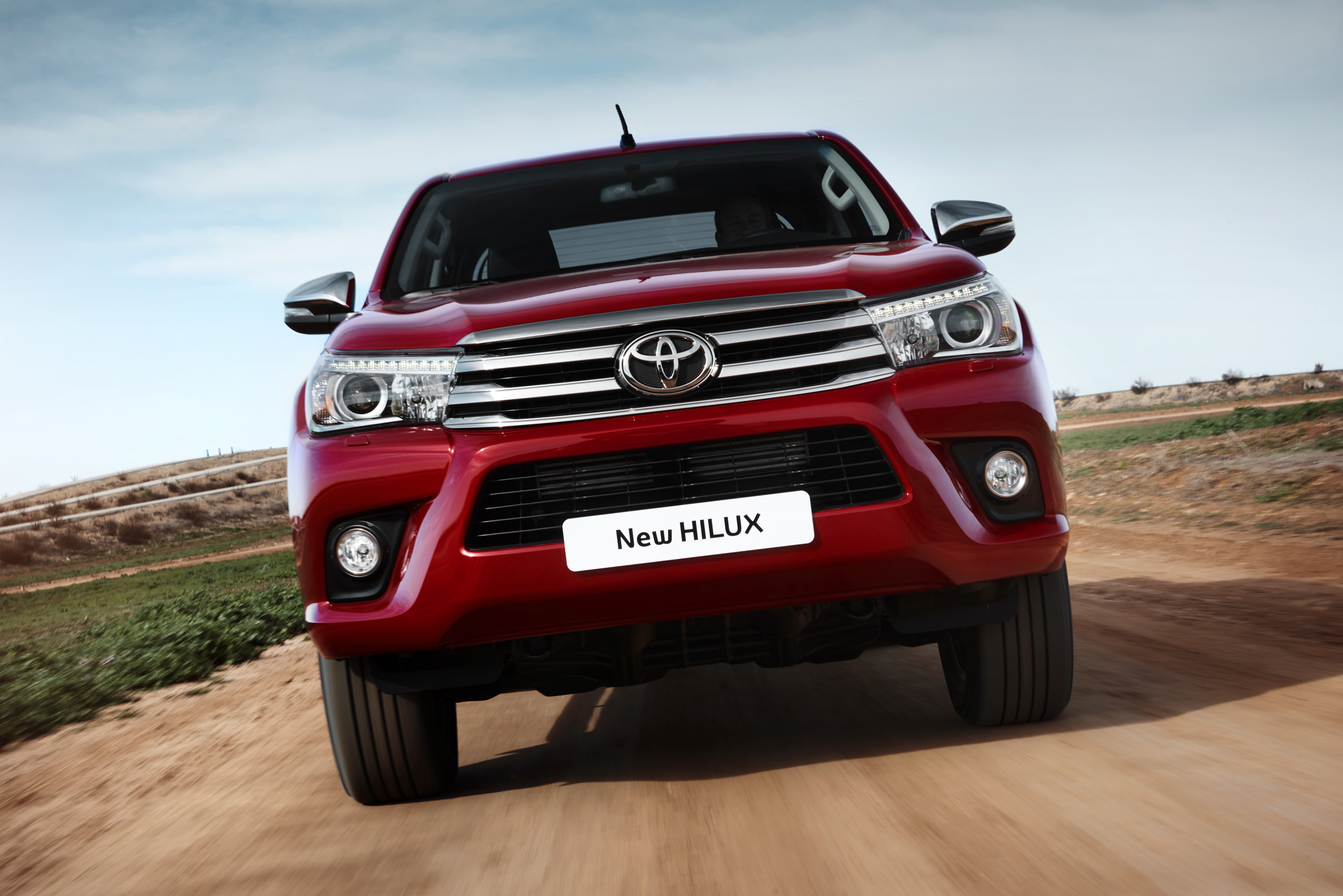 A NEW ERA FOR THE PICK-UP, BUT EVERY INCH A HILUX