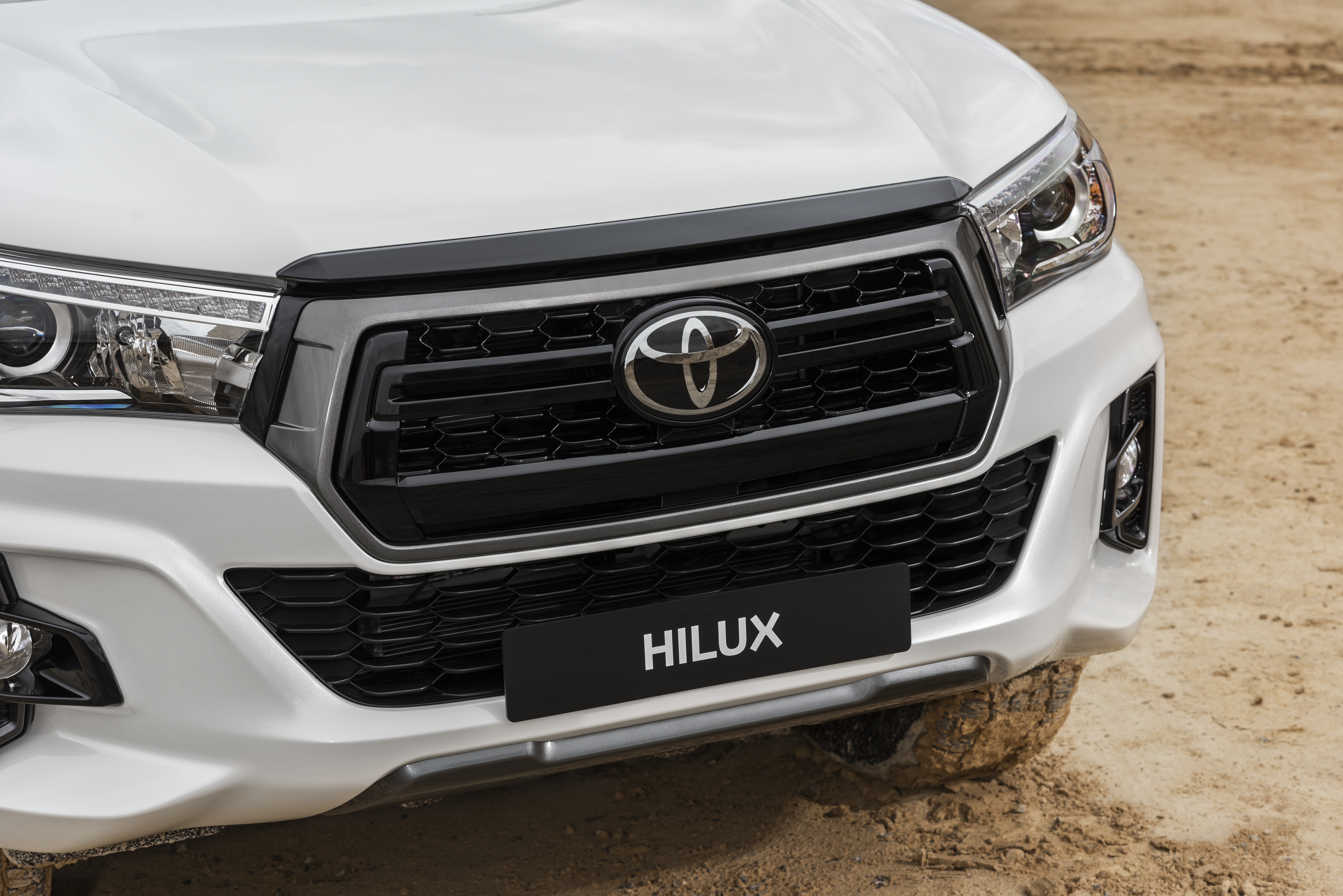 New Hilux 2019 Special Edition to be revealed at the Commercial Vehicle ...