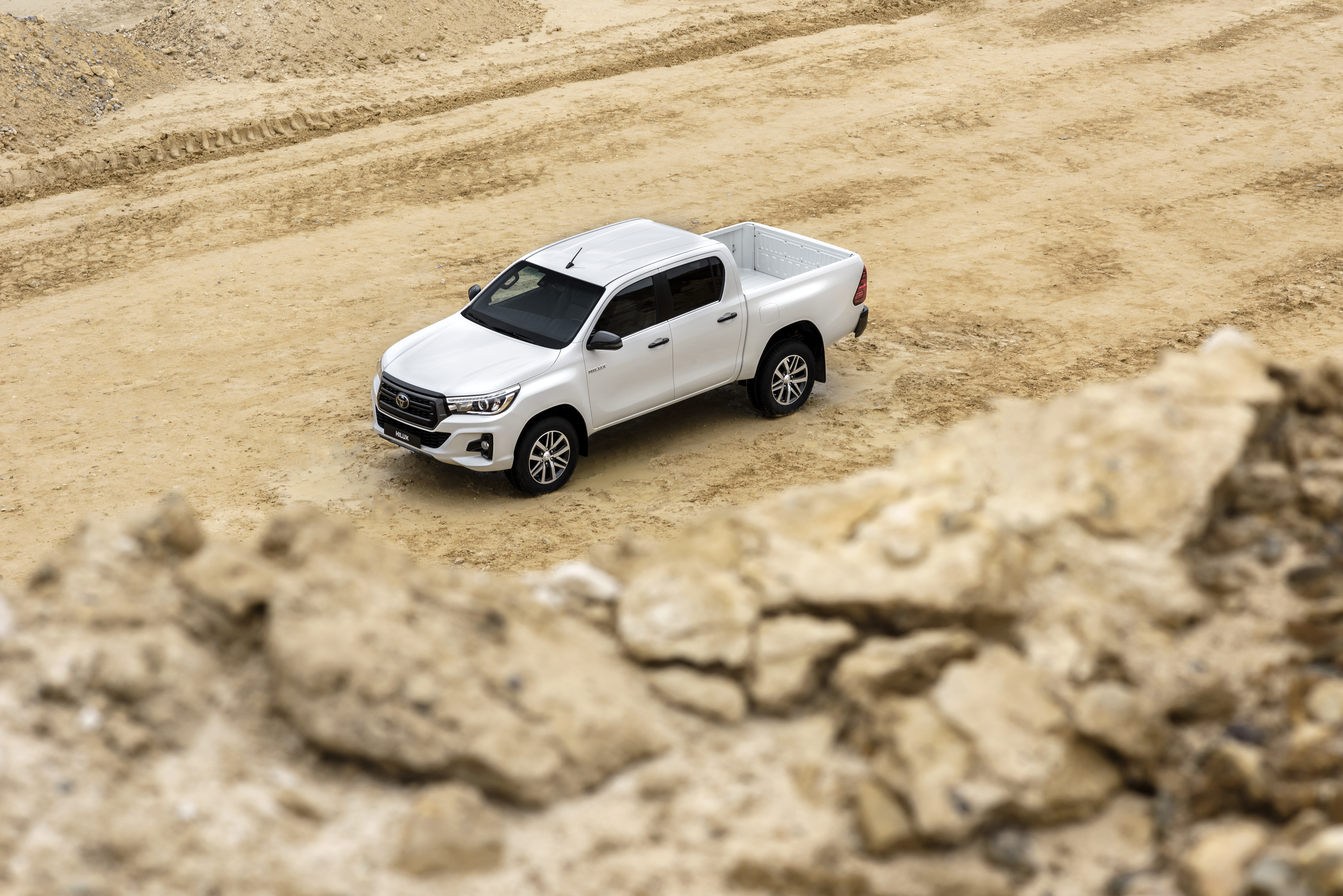 New Hilux 2019 Special Edition to be revealed at the Commercial Vehicle ...