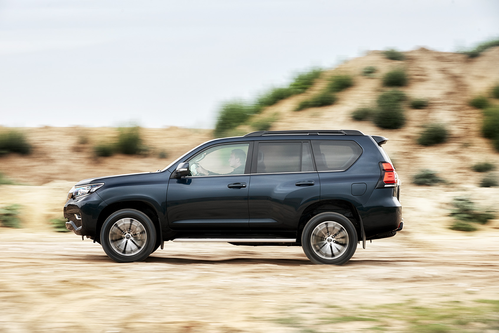NEW TOYOTA LAND CRUISER