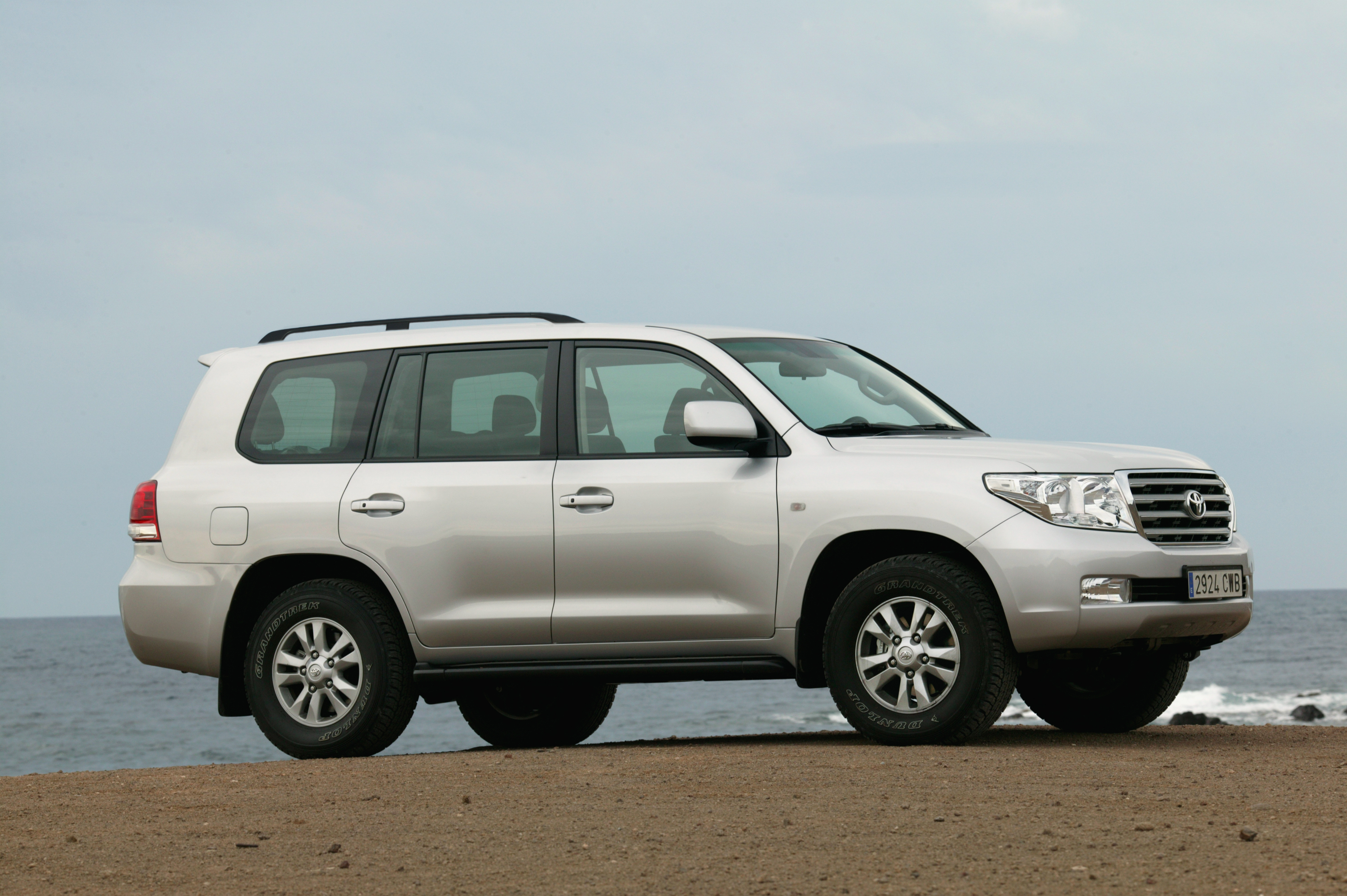 All-new Land Cruiser V8