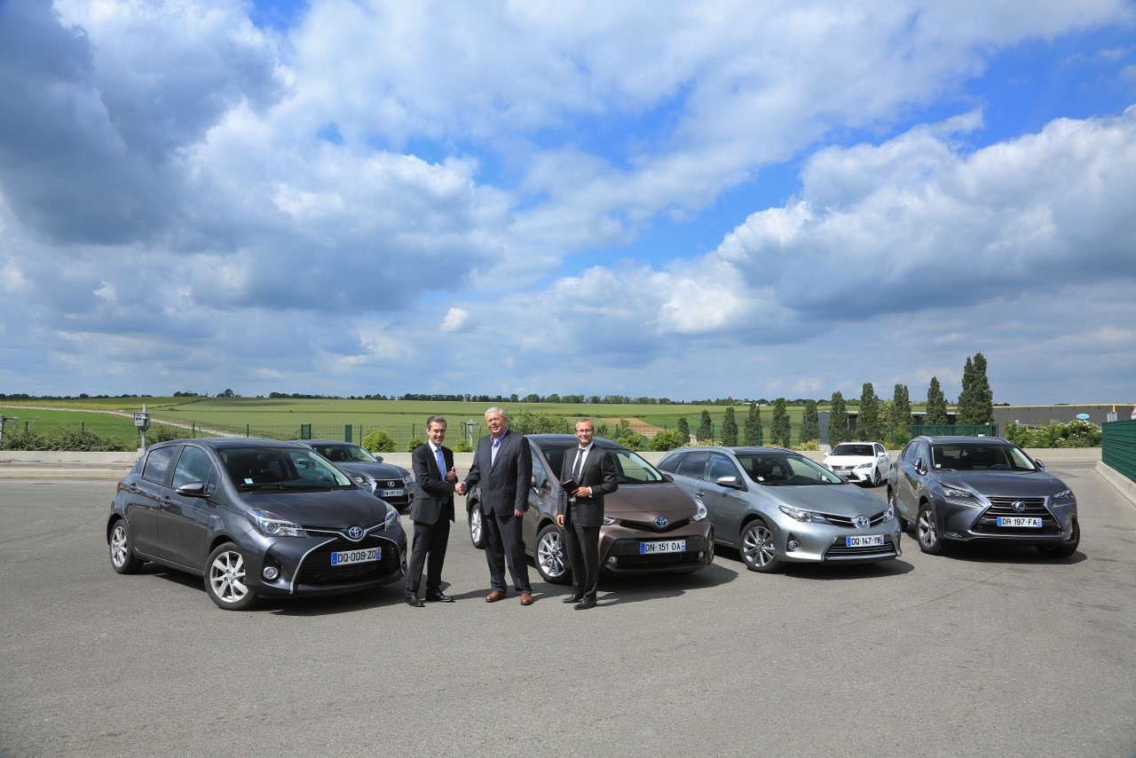 Le groupe SEPUR équipe sa flotte en Toyota et Lexus hybrides