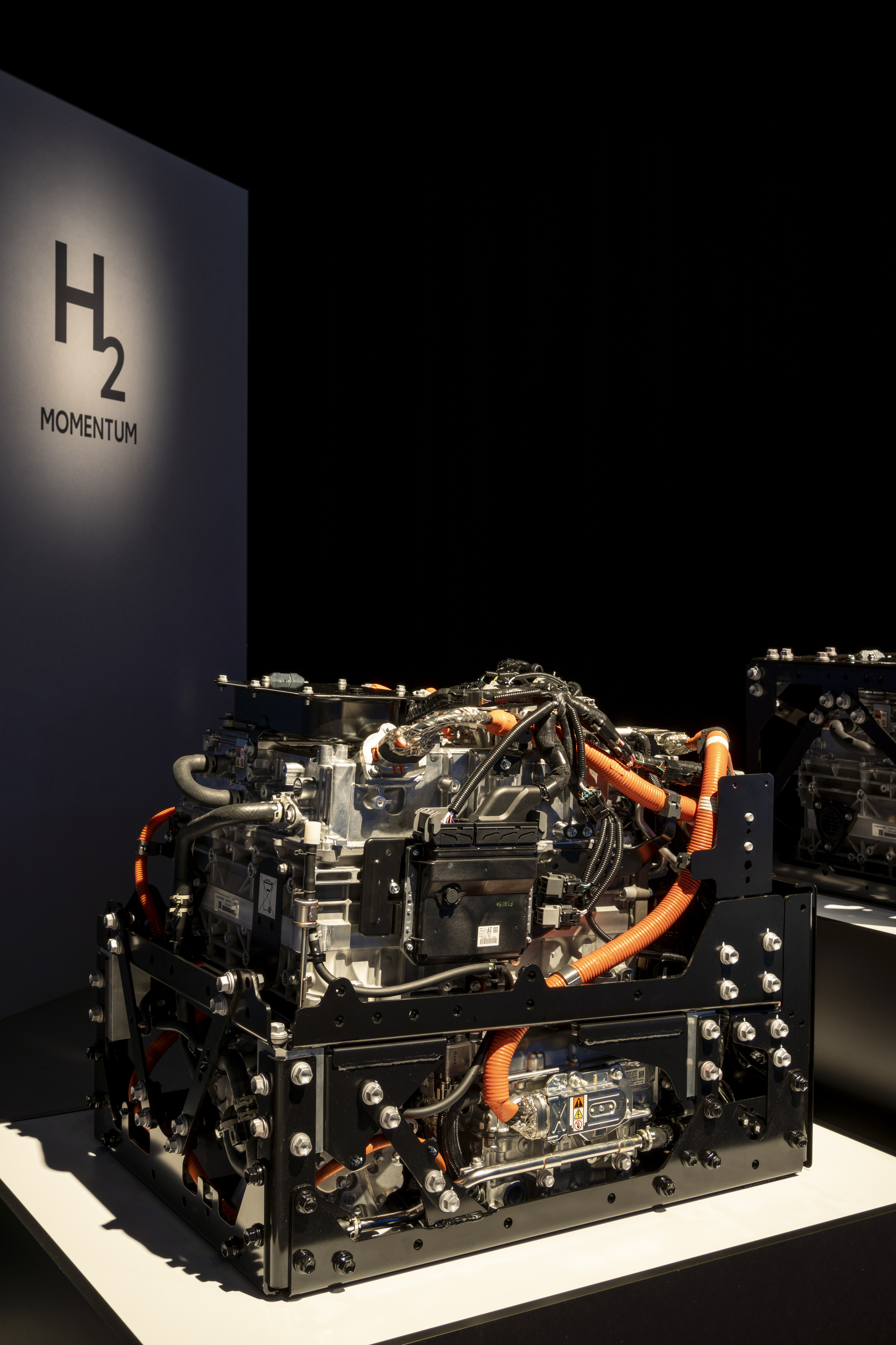 Toyota 2nd generation fuel cell modules European production
